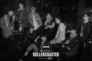 다크비(DKB), 싱글 1집 ‘Rollercoaster’ 단체 포토 티저 오픈! ‘모던 시크+독보적 아우라’